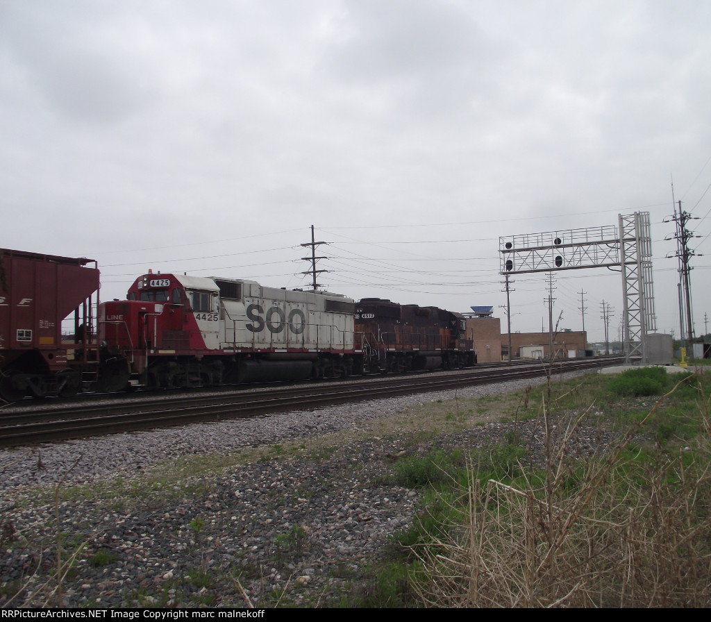 SOO 4425